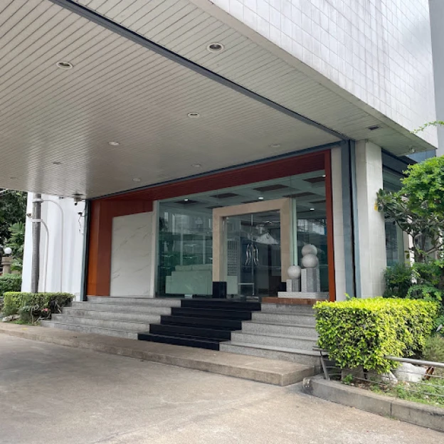 Greenbell Medical Clinic เช็กราคา หาโปร อ่านรีวิว ที่นี่!